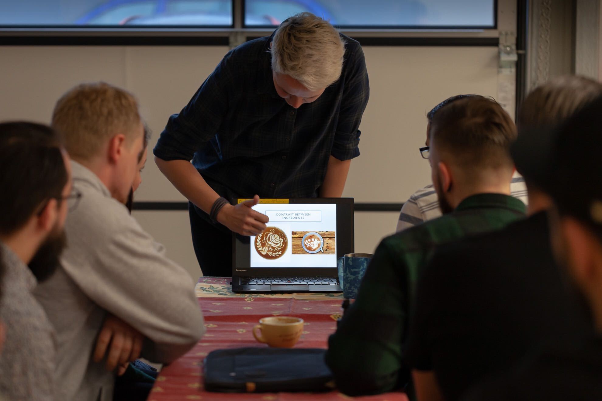 Latte Art- und Coffee-in-Good-Spirits-Training mit Aga Rojewska und ...